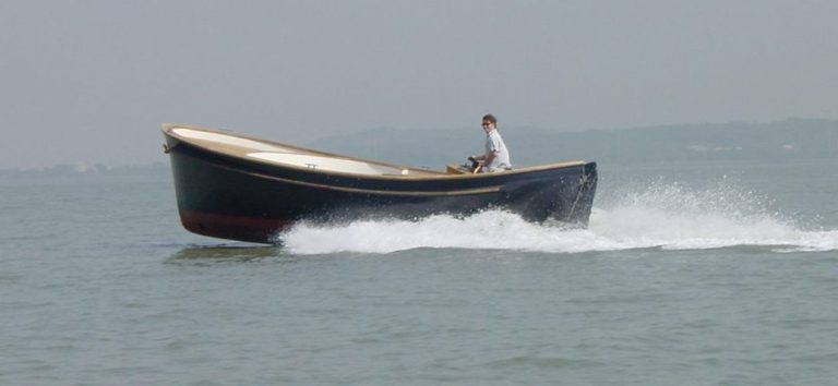 8.5m Luxurious Fast Motor Launch with Electric or Electric-Hybrid ...